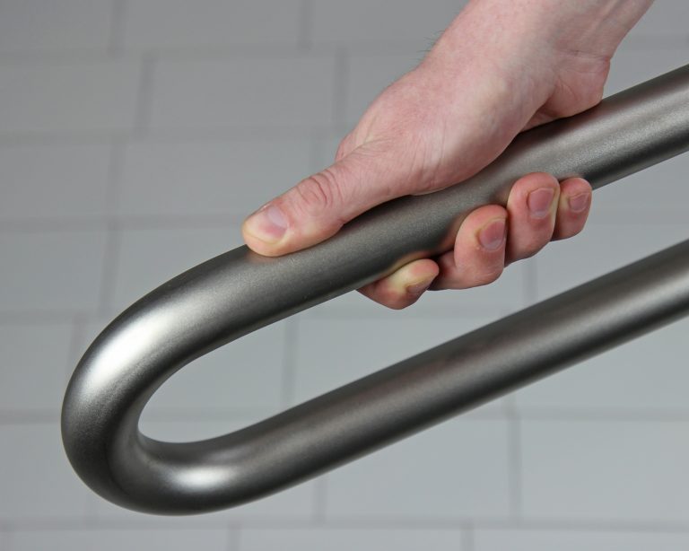 Swing Up Grab Bar – Frost