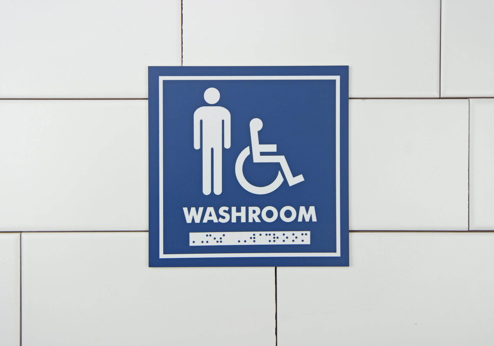 Washroom Signage – Male/Wheelchair with Braille Emboss – Frost